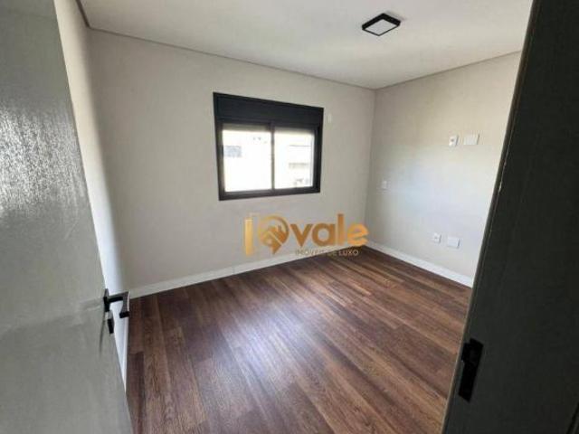Casa em Jardim das Flores, São José dos Campos/SP de 253m² 4 quartos à venda por R$ 1.900.000,00