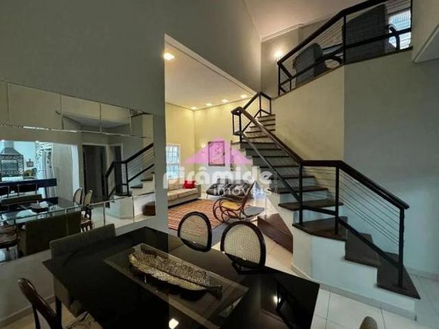 Casa em Jardim das Indústrias, São José dos Campos/SP de 181m² 5 quartos à venda por R$ 1.100.000,00