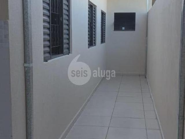 Casa em Jardim das Orquideas Americana