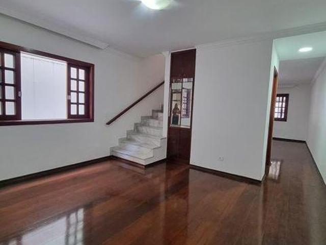 Casa em Jardim das Vertentes, São Paulo/SP de 200m² 3 quartos à venda por R$ 1.250.000,00 ou para lo
