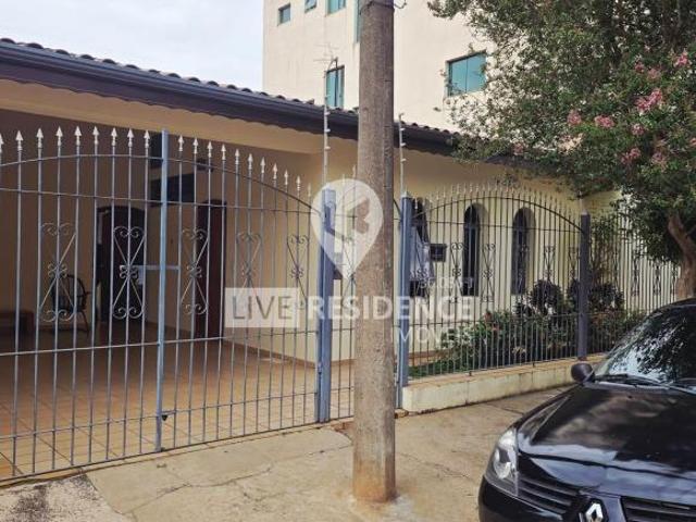 Casa em Jardim de Lucca, Itatiba/SP de 129m² 2 quartos à venda por R$ 520.000,00