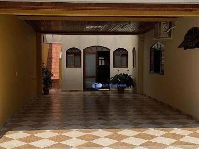 Casa em Jardim do Vale, Jacareí/SP de 195m² 3 quartos à venda por R$ 638.000,00