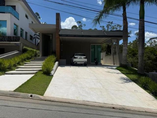 Casa em Jardim do Golf I, Jandira/SP de 360m² 3 quartos à venda por R$ 2.950.000,00