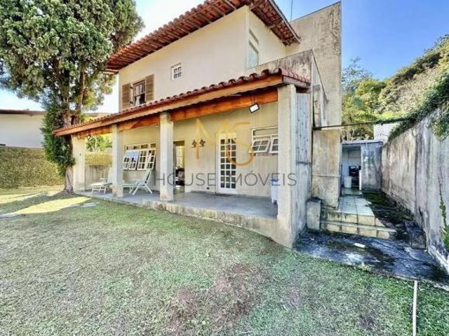 Casa em Jardim do Golf I, Jandira/SP de 585m² 3 quartos à venda por R$ 1.100.000,00