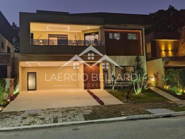 Casa em Jardim do Golfe, São José dos Campos/SP de 480m² 5 quartos à venda por R$ 6.950.000,00