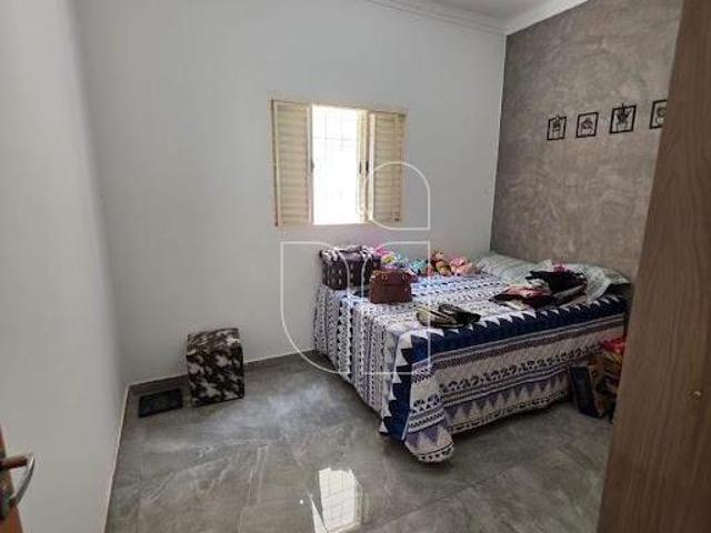 Casa em Jardim Domingos de Leo Marília