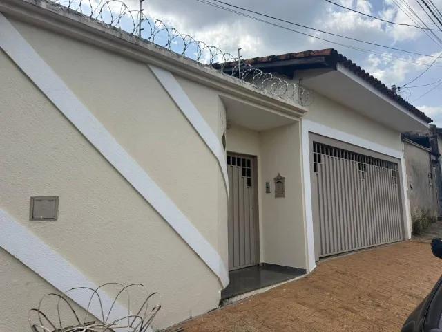 Casa em Jardim Doutor Antônio Petráglia, Franca/SP de 185m² 3 quartos à venda por R$ 548.900,00