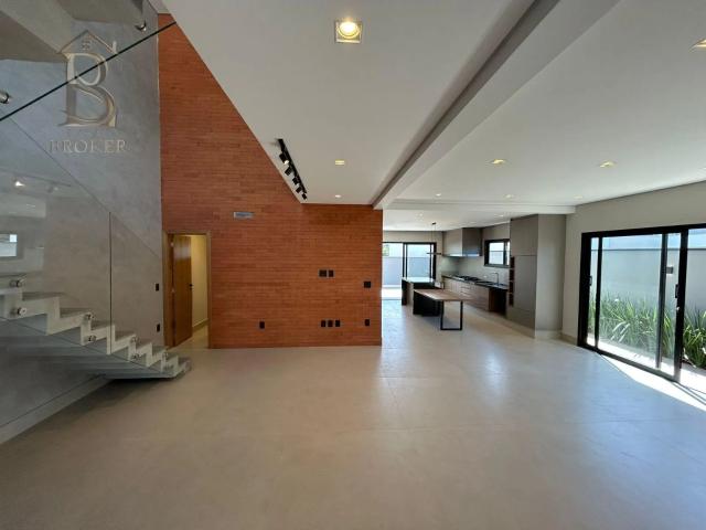 Casa em Jardim Esmeralda, Marília/SP de 248m² 3 quartos à venda por R$ 1.699.000,00