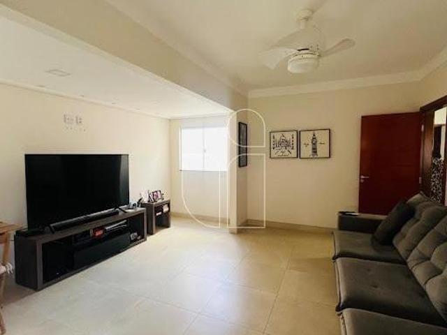 Casa em Jardim Esplanada Marília