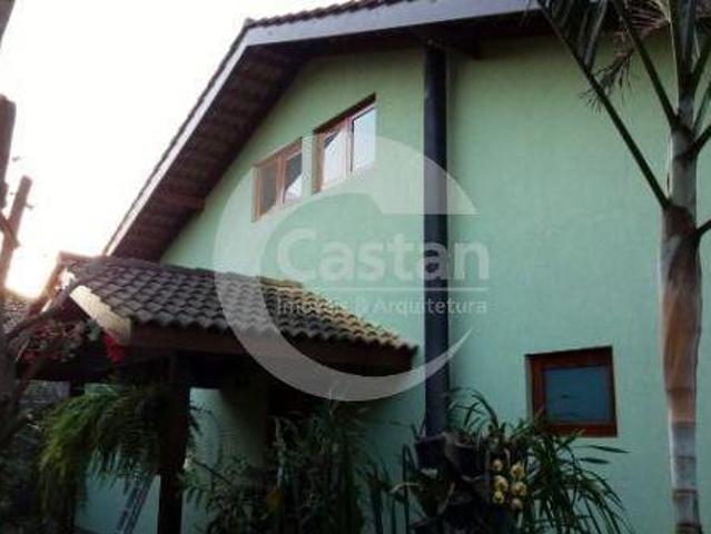 Casa em Jardim Estância Brasil