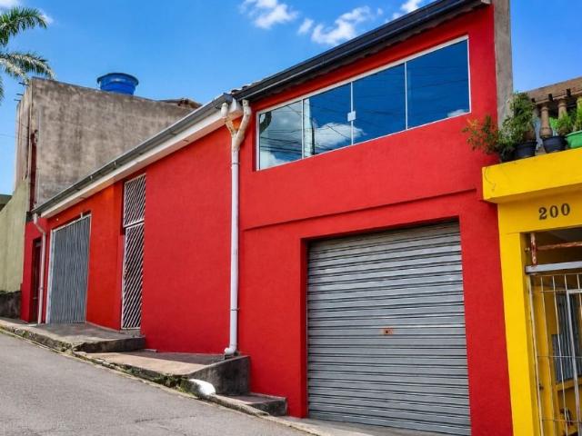 Casa em Jardim Estela Mari, Cotia/SP de 200m² 3 quartos à venda por R$ 550.000,00 ou para locação R$ 2.400,00/mes