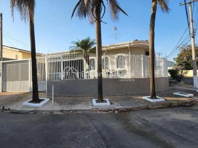 Casa em Jardim Eulina, Campinas/SP de 200m² 4 quartos à venda por R$ 679.900,00