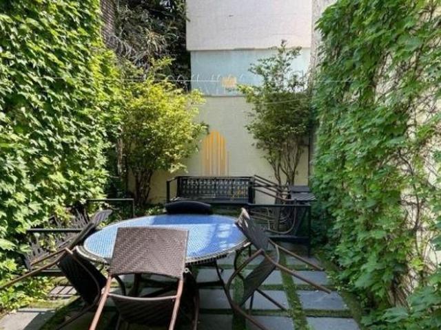 Casa em Jardim Europa, São Paulo/SP de 120m² 2 quartos à venda por R$ 2.100.000,00
