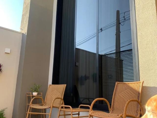 Casa em Jardim Florença, Marília/SP de 250m² 3 quartos à venda por R$ 909.900,00