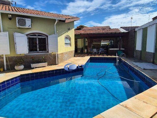 Casa em Jardim Flórida, Jacareí/SP de 402m² 5 quartos à venda por R$ 989.900,00