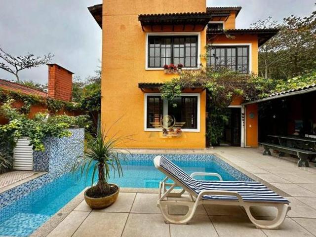 Casa em Jardim Guaiuba, Guarujá/SP de 240m² 5 quartos à venda por R$ 1.900.000,00