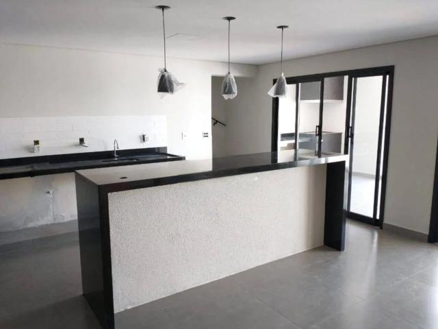 Casa em Jardim Guarujá, Marília/SP de 250m² 3 quartos à venda por R$ 599.000,00
