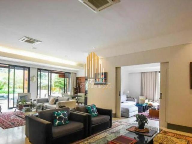 Casa em Jardim Guedala, São Paulo/SP de 900m² 4 quartos à venda por R$ 18.000.000,00