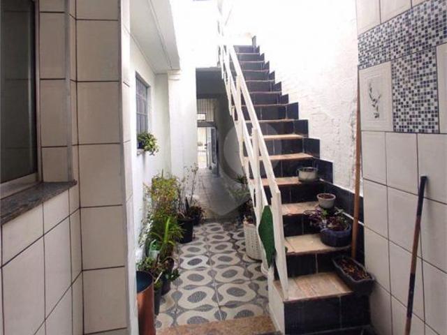 Casa em Jardim Helena, Ferraz de Vasconcelos/SP de 222m² 5 quartos à venda por R$ 490.000,00
