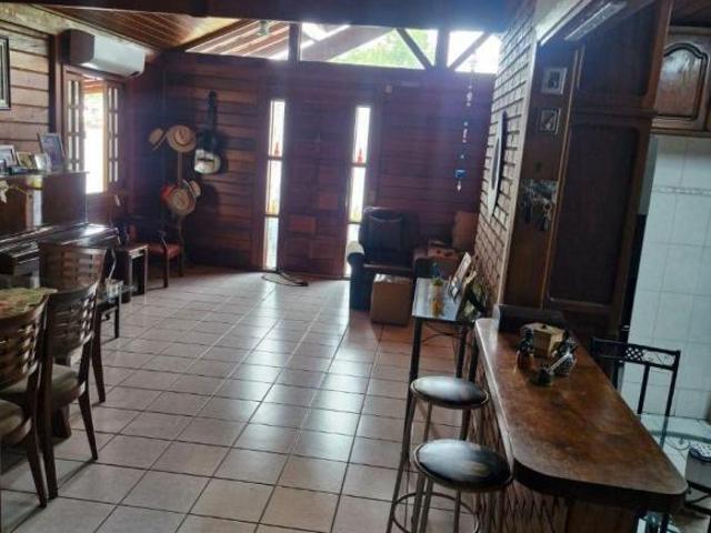 Casa em Jardim Ibiti do Paço, Sorocaba/SP de 257m² 3 quartos à venda por R$ 900.000,00
