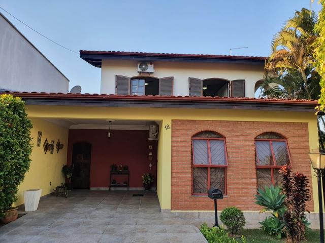 Casa em Jardim Ibiti do Paço, Sorocaba/SP de 304m² 3 quartos à venda por R$ 1.350.000,00