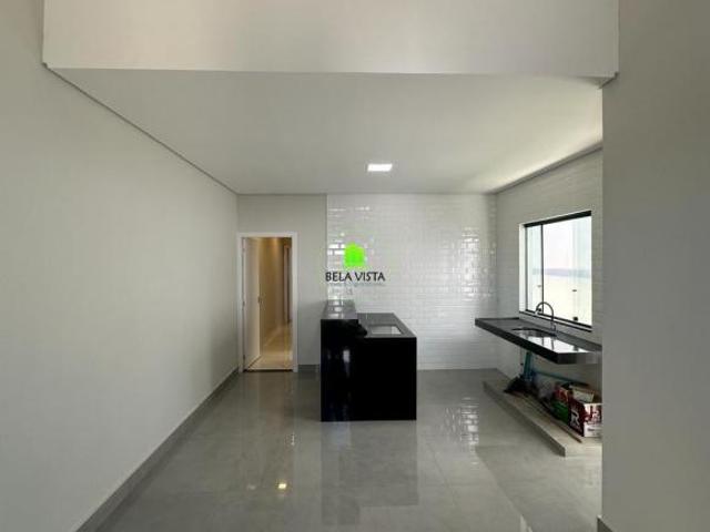 Casa em Jardim Imperial com 70.00 m², 2 quarto s, 1 suíte s, 2 vaga s