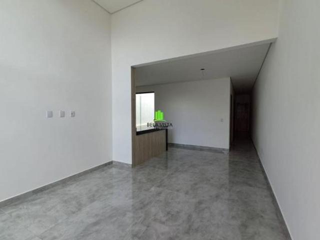 Casa em Jardim Imperial com 90.00 m², 3 quarto s, 1 suíte s, 2 vaga s