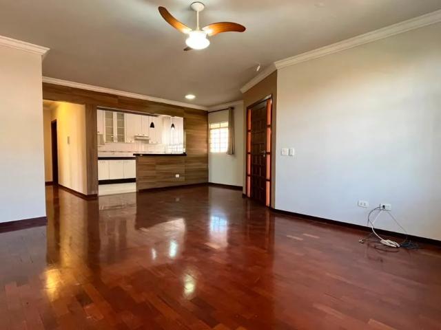 Casa em Jardim Império do Sol, Londrina/PR de 201m² 3 quartos para locação R$ 4.900,00/mes