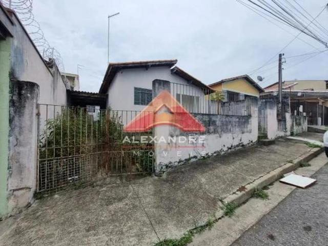 Casa em Jardim Ismênia, São José dos Campos/SP de 10m² 3 quartos à venda por R$ 375.000,00