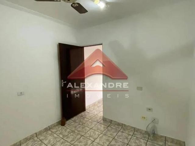 Casa em Jardim Ismênia, São José dos Campos/SP de 116m² 3 quartos à venda por R$ 436.000,00