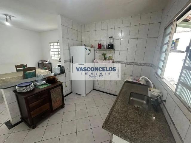 Casa em Jardim Ismênia, São José dos Campos/SP de 117m² 3 quartos à venda por R$ 359.900,00