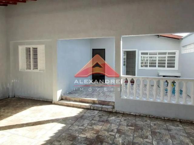 Casa em Jardim Ismênia, São José dos Campos/SP de 130m² 3 quartos à venda por R$ 549.900,00