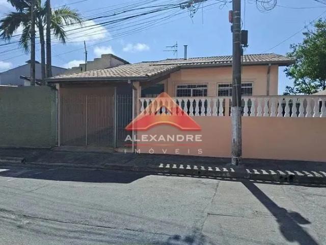 Casa em Jardim Ismênia, São José dos Campos/SP de 200m² 3 quartos à venda por R$ 598.000,00