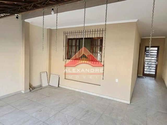 Casa em Jardim Ismênia, São José dos Campos/SP de 213m² 4 quartos à venda por R$ 679.900,00