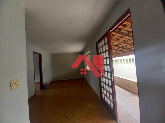 Casa em Jardim Ipê I, Mogi Guaçu/SP de 102m² 2 quartos à venda por R$ 249.900,00