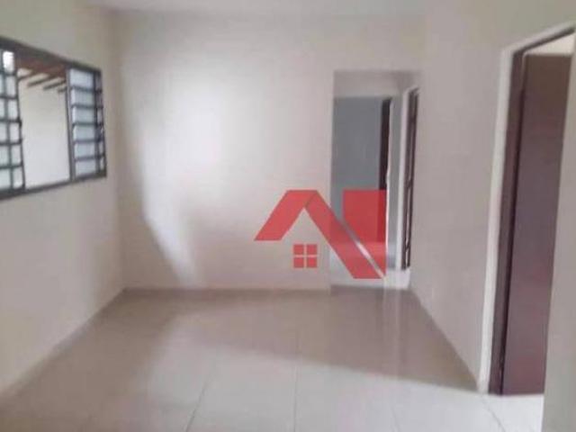 Casa em Jardim Ipê VIII, Mogi Guaçu/SP de 170m² 3 quartos à venda por R$ 260.000,00
