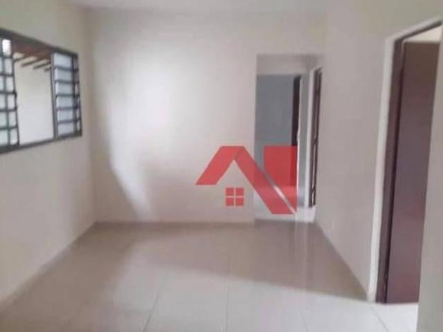 Casa em Jardim Ipê VIII, Mogi Guaçu/SP de 170m² 3 quartos à venda por R$ 260.000,00