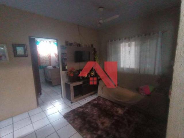 Casa em Jardim Ipê VIII, Mogi Guaçu/SP de 40m² 2 quartos à venda por R$ 300.000,00