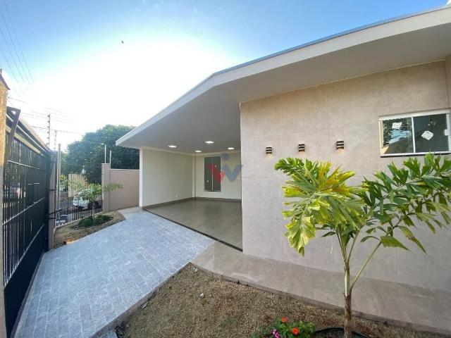 Casa em Jardim Itália, Maringá/PR de 145m² 3 quartos à venda por R$ 889.000,00