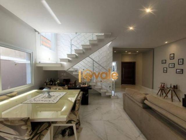 Casa em Jardim Jacinto, Jacareí/SP de 206m² 4 quartos à venda por R$ 1.390.000,00