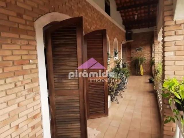 Casa em Jardim Jaqueira, Caraguatatuba/SP de 300m² 3 quartos à venda por R$ 800.000,00