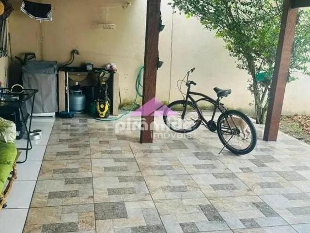 Casa em Jardim Jaqueira, Caraguatatuba/SP de 90m² 2 quartos à venda por R$ 500.000,00