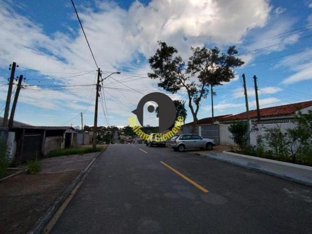 Casa em Jardim Karla, Pinhais/PR de 380m² 3 quartos à venda por R$ 650.000,00