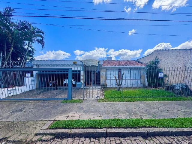 Casa em Jardim Lindóia, Porto Alegre/RS de 240m² 3 quartos à venda por R$ 849.000,00