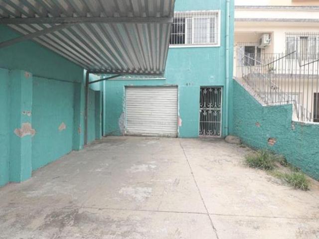 Casa em Jardim Lindóia, Porto Alegre/RS de 278m² 2 quartos à venda por R$ 410.000,00