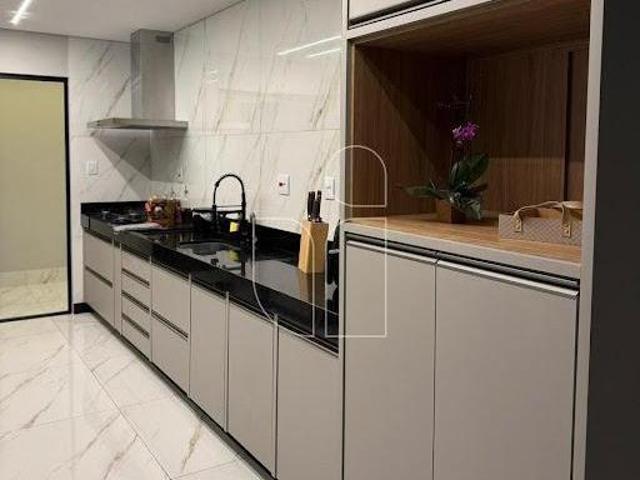 Casa em Jardim Luciana Marília, SP