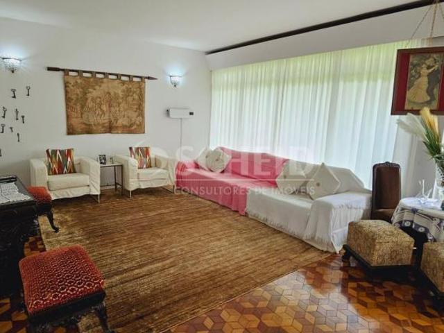 CASA EM JARDIM MARAJOARA