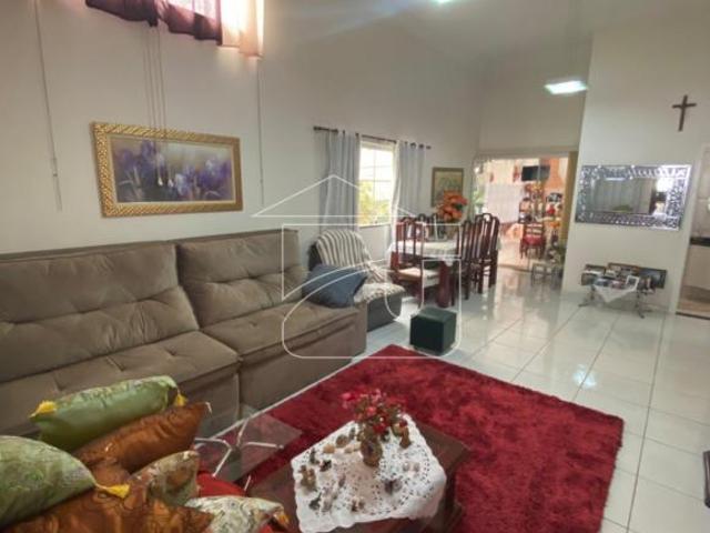 Casa em Jardim Maraja Marília