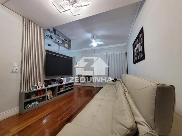 Casa em Jardim Maria Tereza, Cotia/SP de 158m² 3 quartos à venda por R$ 999.000,00