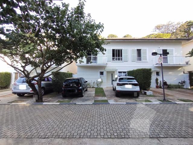 Casa em Jardim Maria Tereza, Cotia/SP de 180m² 3 quartos à venda por R$ 909.000,00